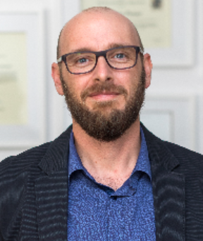 Dr Justus Pienaar (Oral surgeon) - Healthpages.wiki